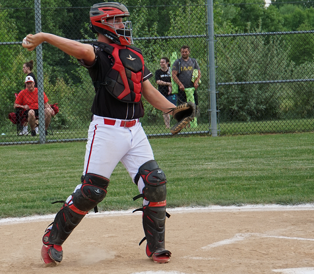 Isaiah Miller helps keep Hiland hot – eyeoncleveland
